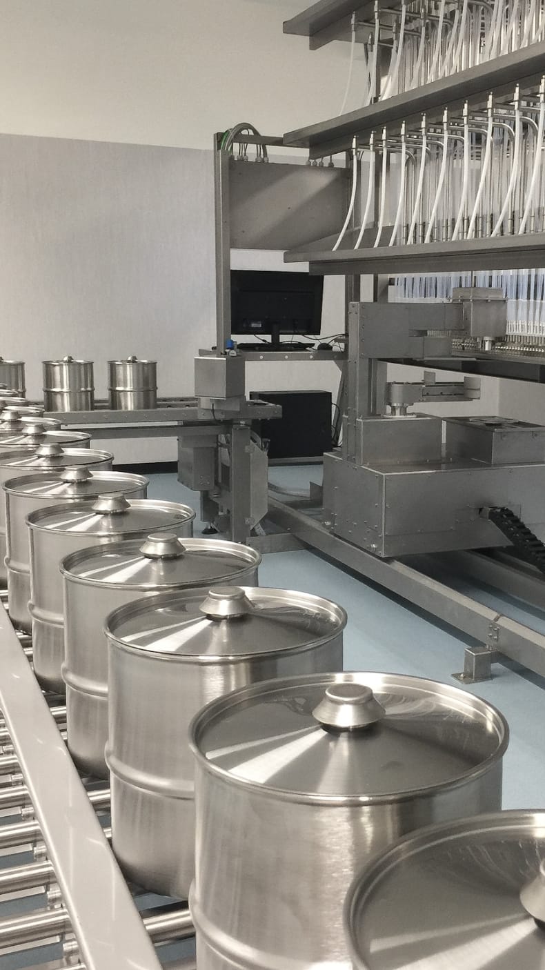 Roxane K Line - Roxane